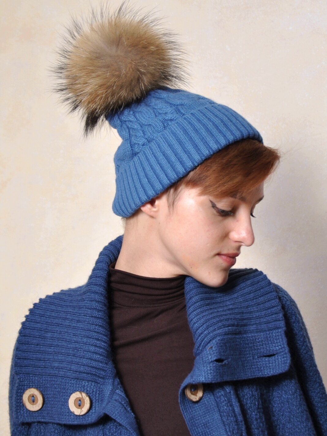 Шапка-бини для женщин