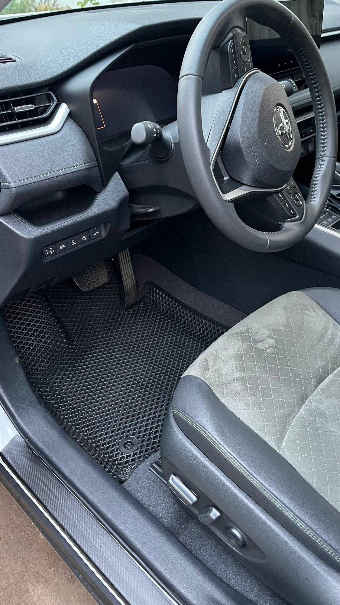 Ева эва Эво коврики в салон автомобиля с бортами 3D на Toyota RAV 4 V поколения (XA50) левый руль .