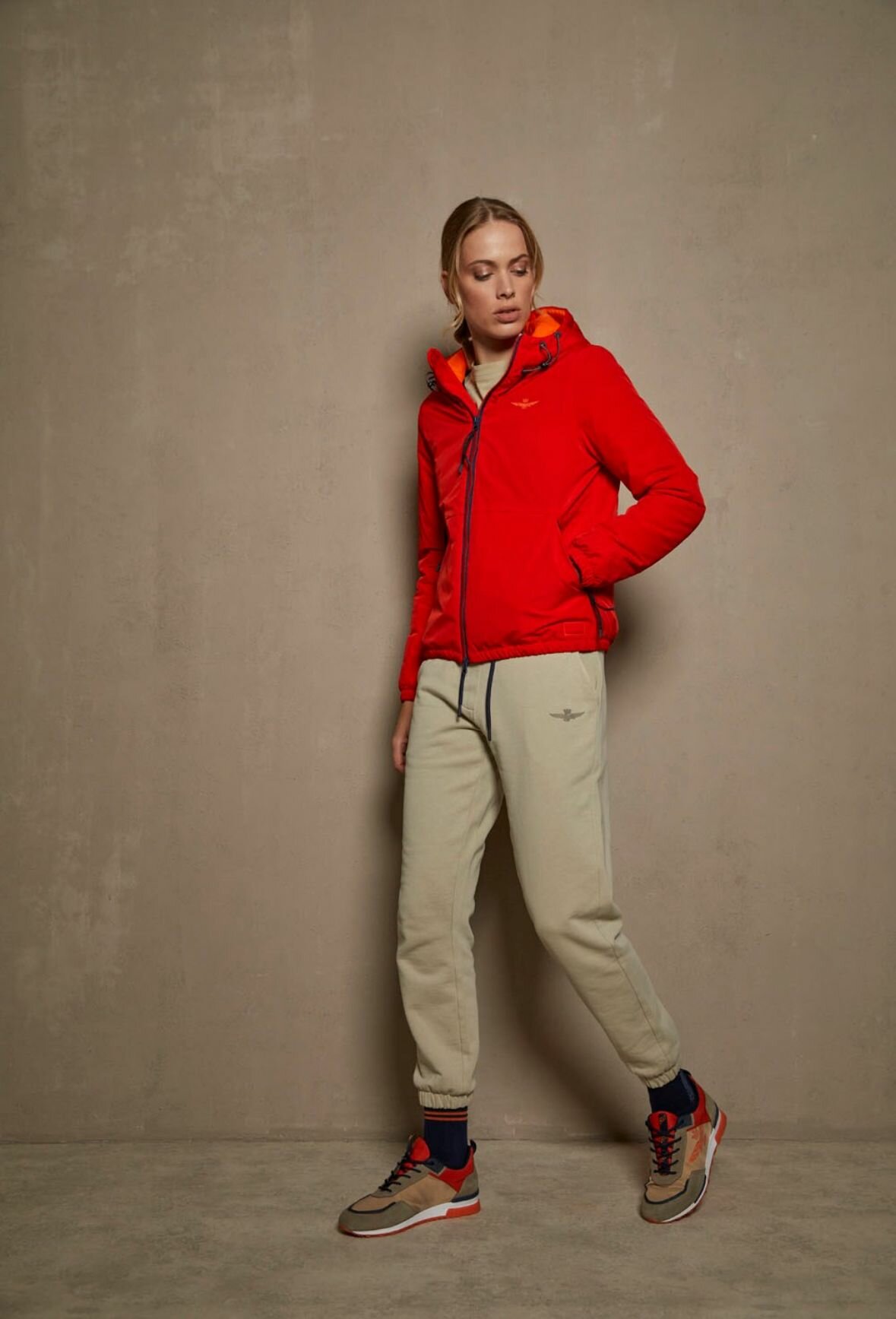 Брюки спортивные