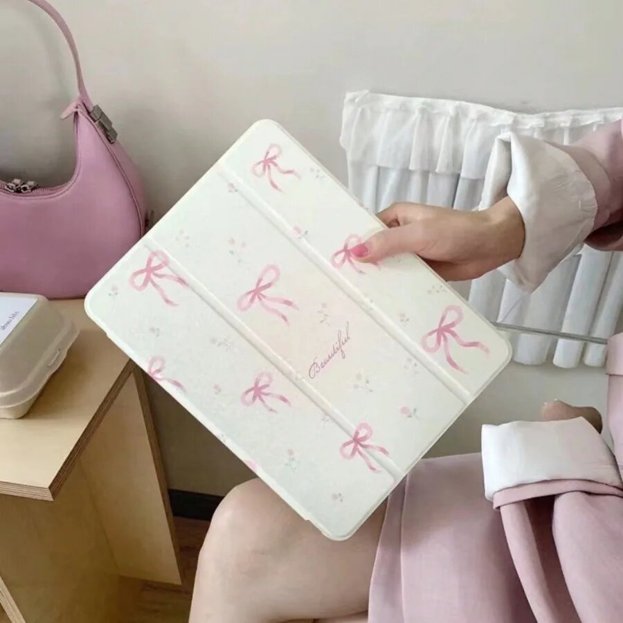Чехол-книжка для iPad Pro 11, розовый бант