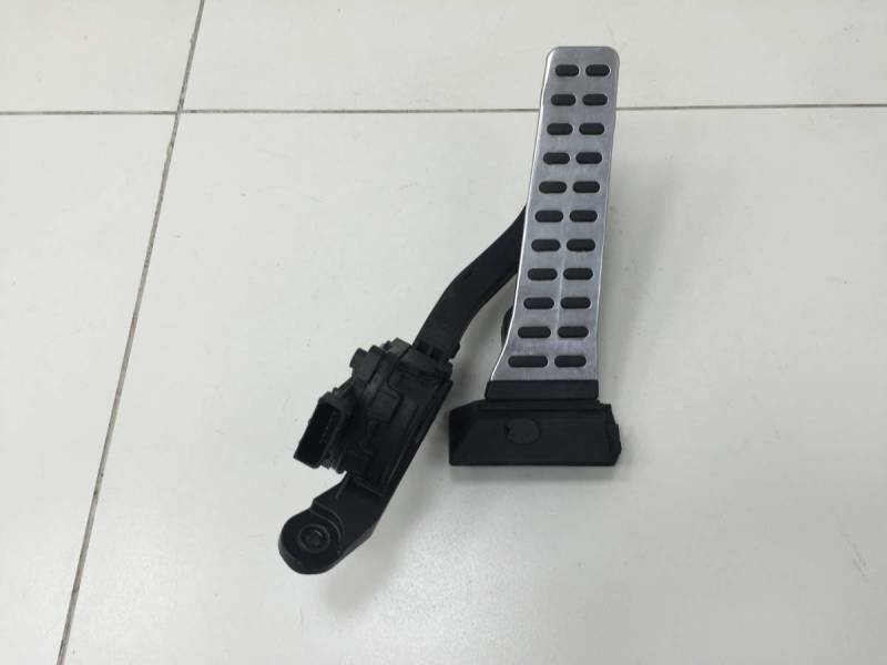 Педаль газа Kia Ceed JD 2012-2018 кат.номер: 32700A6110