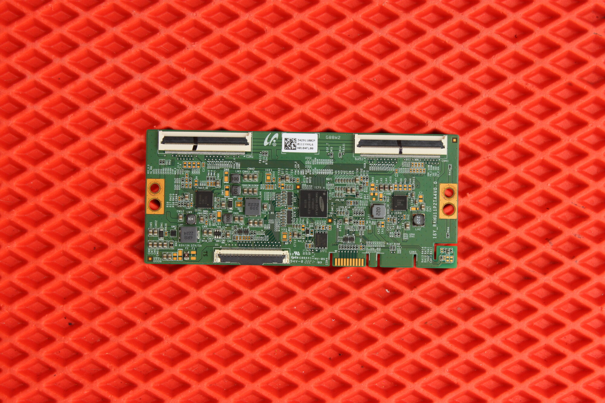 Модуль (T-CON) 18Y_RAHU11P2TA4V0.0 для телевизора DEXP U65H8051E/G в надёжной упаковке