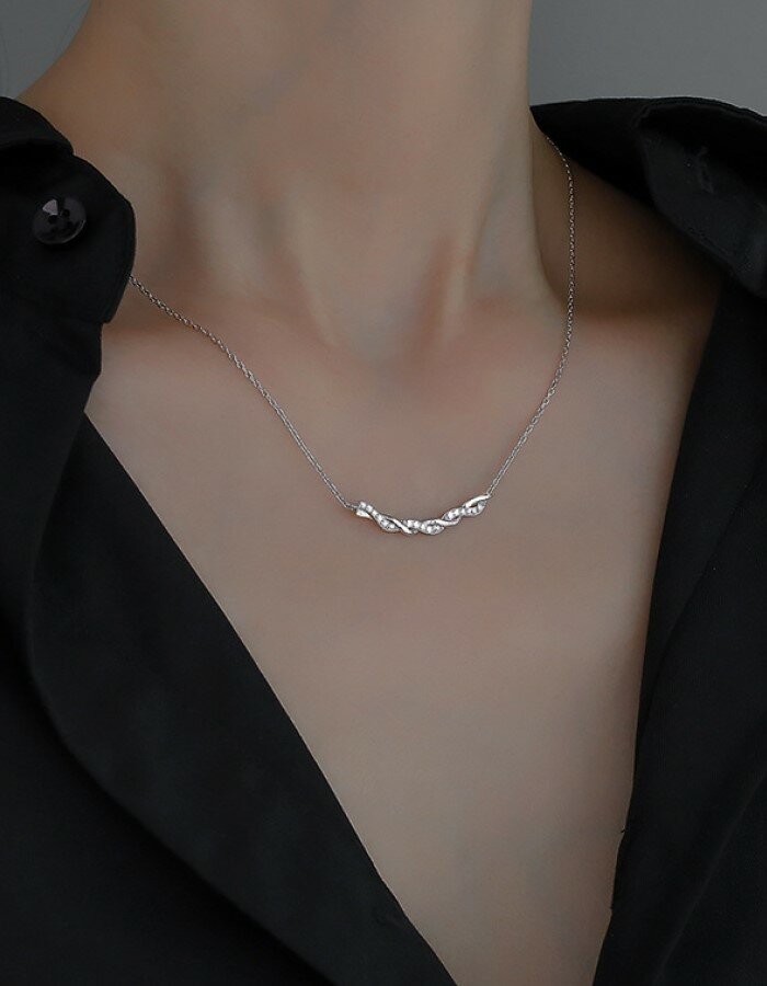 Колье, кристалл