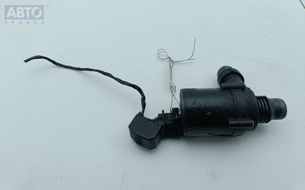 Насос водяной дополнительный BMW 5 E39 (1995-2003)