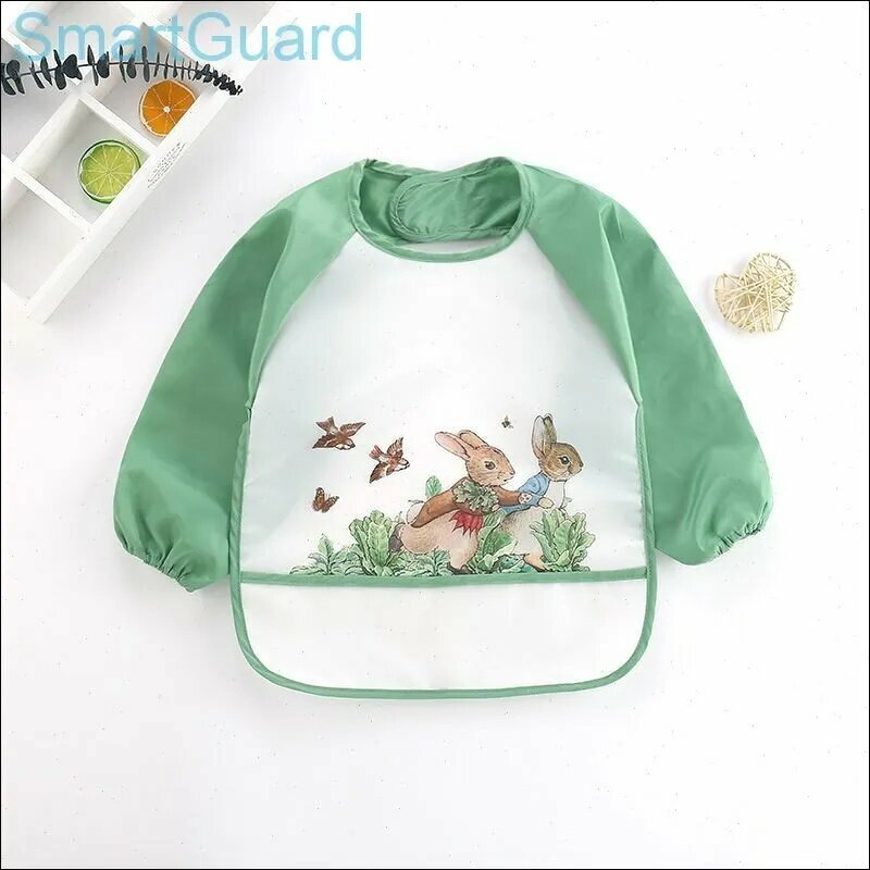 Фартук нагрудник для рисования, рукоделия и творчества детский/Слюнявчик для кормления непромокаемый/Комбинезон защитный "Зайчики и капуста", на липучке без завязок с карманом 42х33 см.