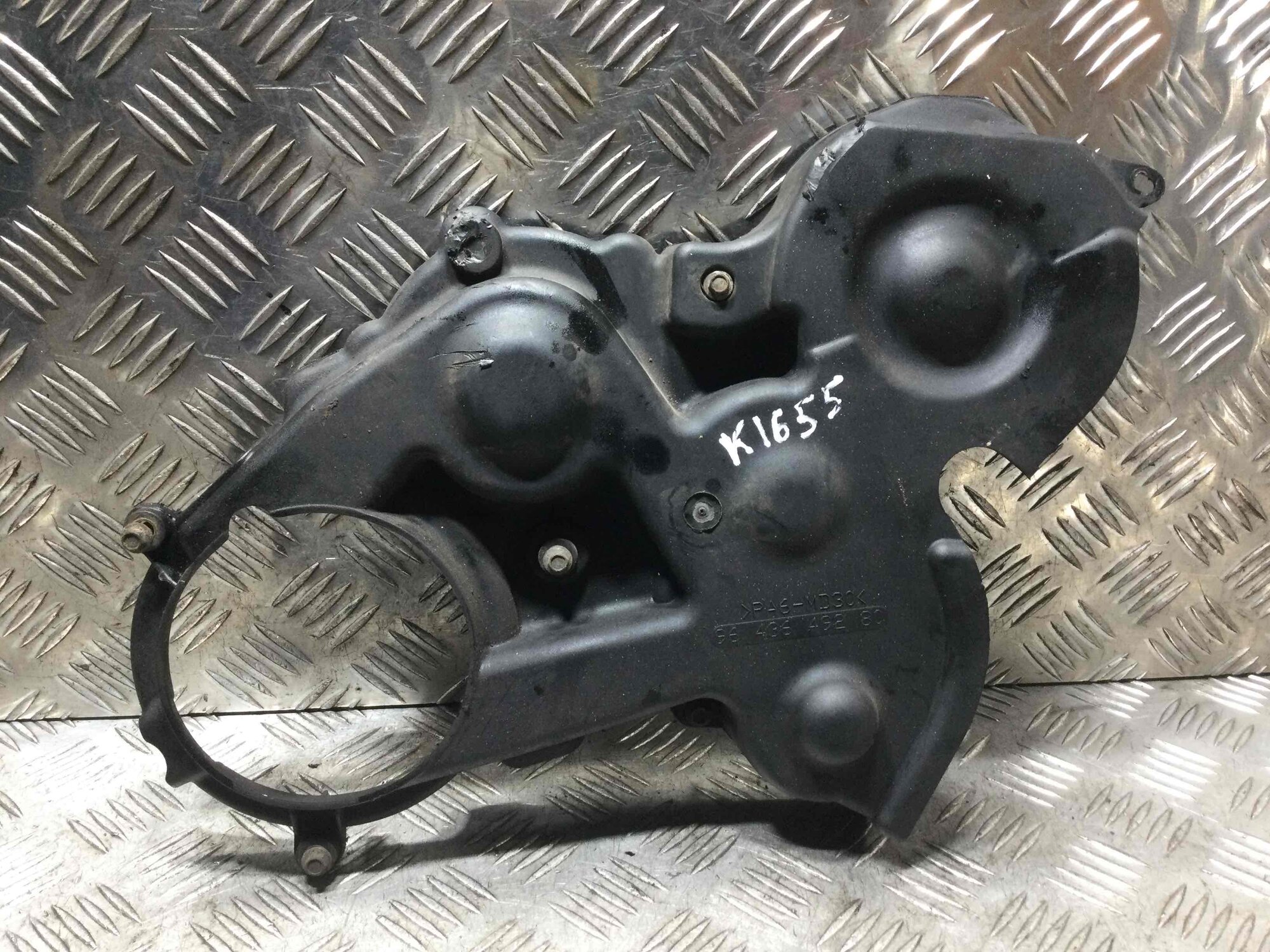 Б/У Защита (кожух) ремня ГРМ Ford Focus 3 поколение (2011-2014) 2011 г.