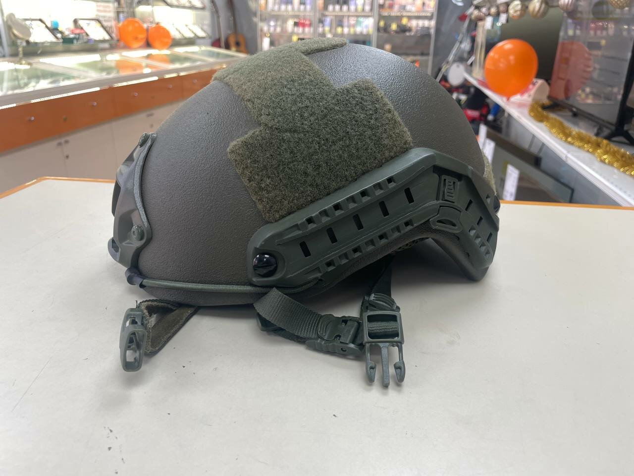 Шлем тактический защитный игровой, для страйкбола и пейнтбола(Б/У) Уценка