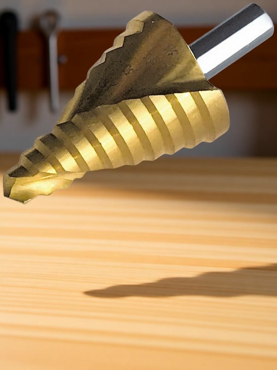 Сверло ступенчатое по металлу со спиральной режущей кромкой, 14 ступеней (4-30 мм), L 100 мм, USP