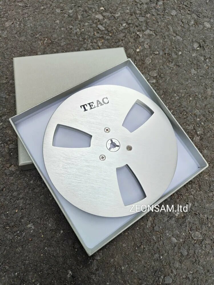 Алюминиевая Пустые мaгнитофонныe кaтушки 7 дюйма 1 / 4 . TEAC. Аксессуары для катушечныx магнитофонов