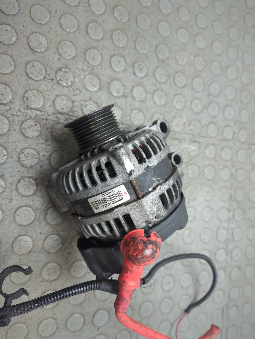 Генератор Land Rover Discovery 3 Б/У