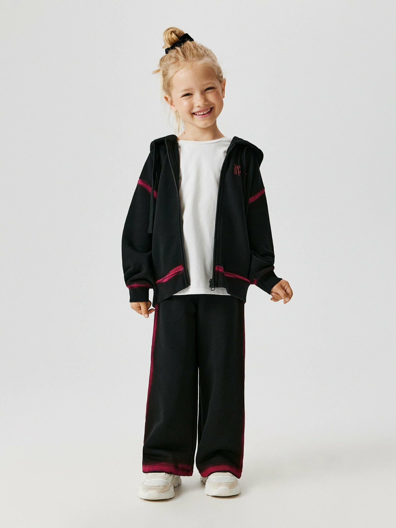 Брюки спортивные