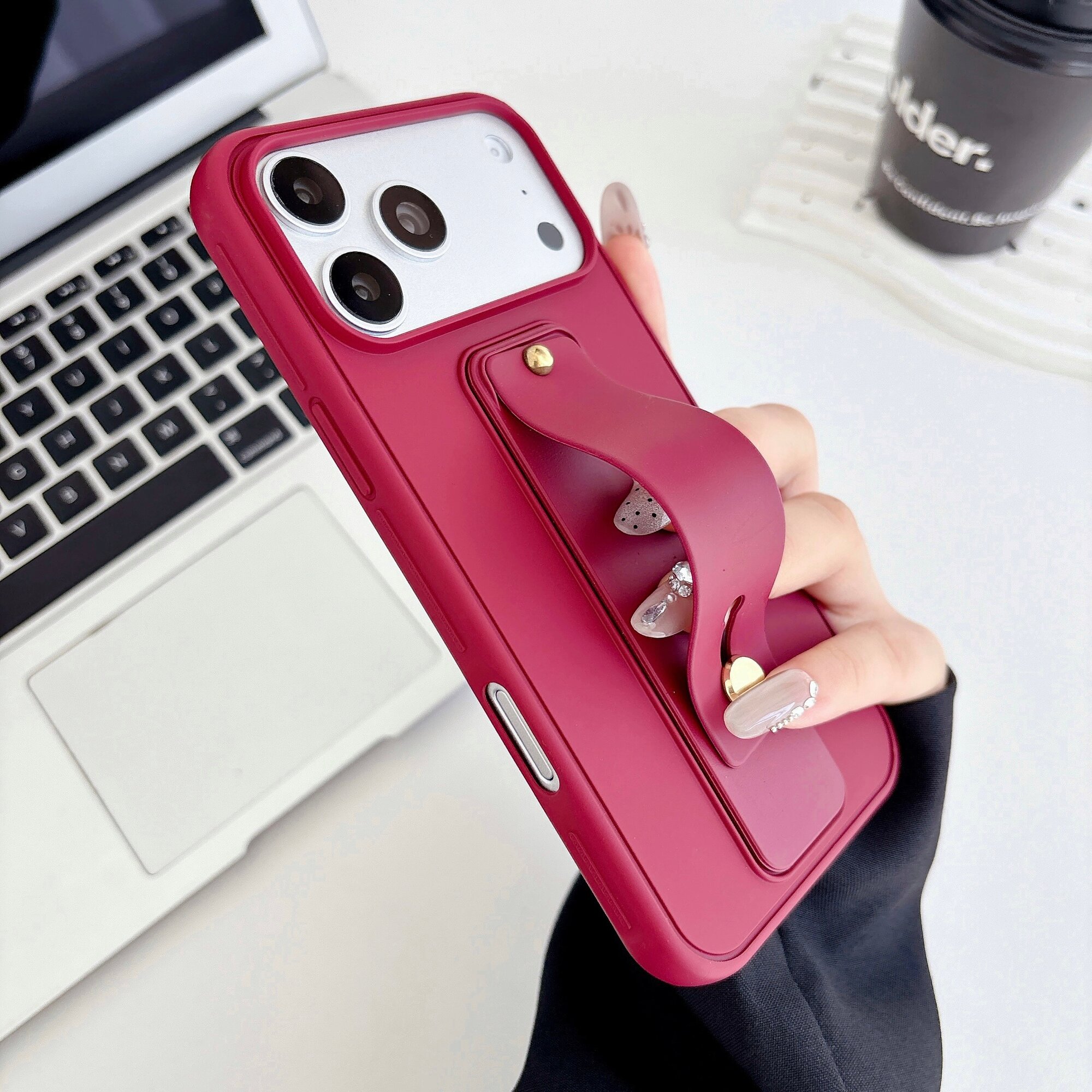 Чехол для Apple iPhone 17 Pro Max / Айфон 17 Про Макс, soft touch, чехол-кардиомонитор, поликарбонат (PC), защита камеры, ударопрочный, усиленные углы, держатель поп-сокет, Apple, Apple iPhone 17 Pro Max