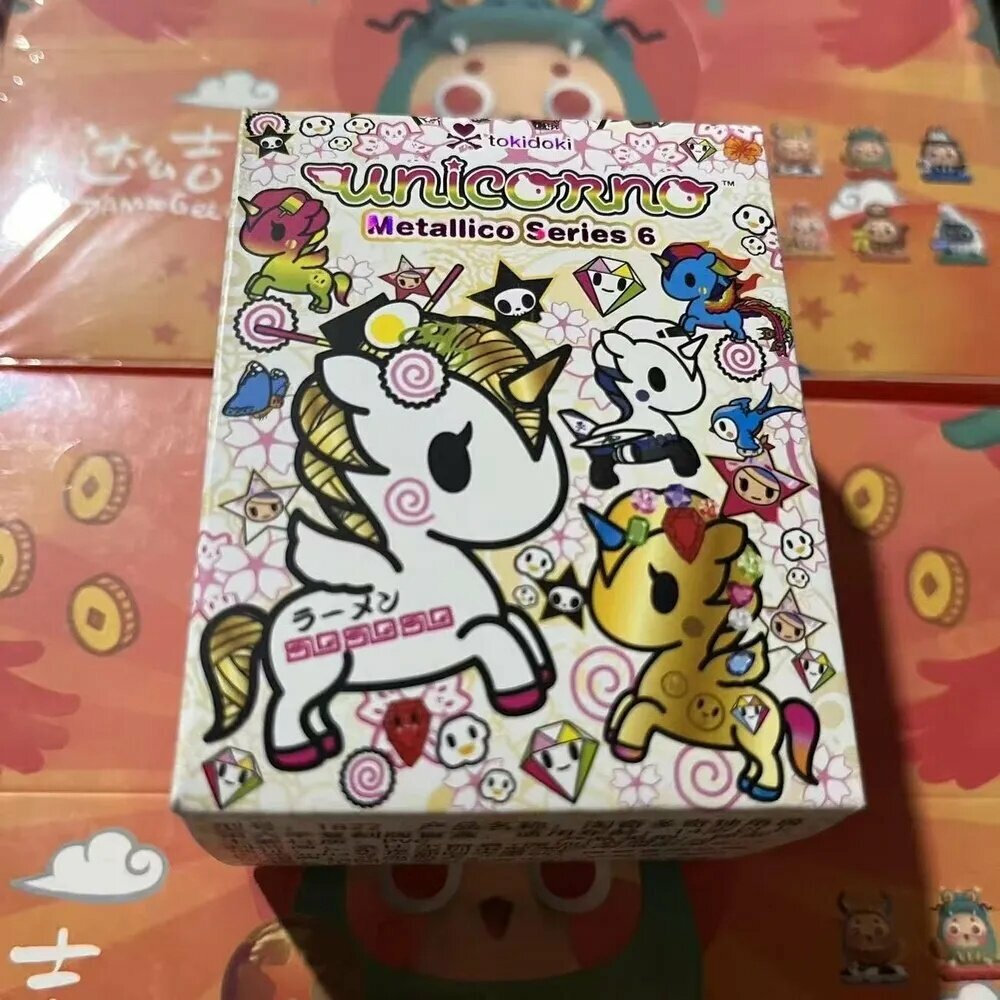 Фигурка-единорог Tokidoki Unicorno Metallico Series 6