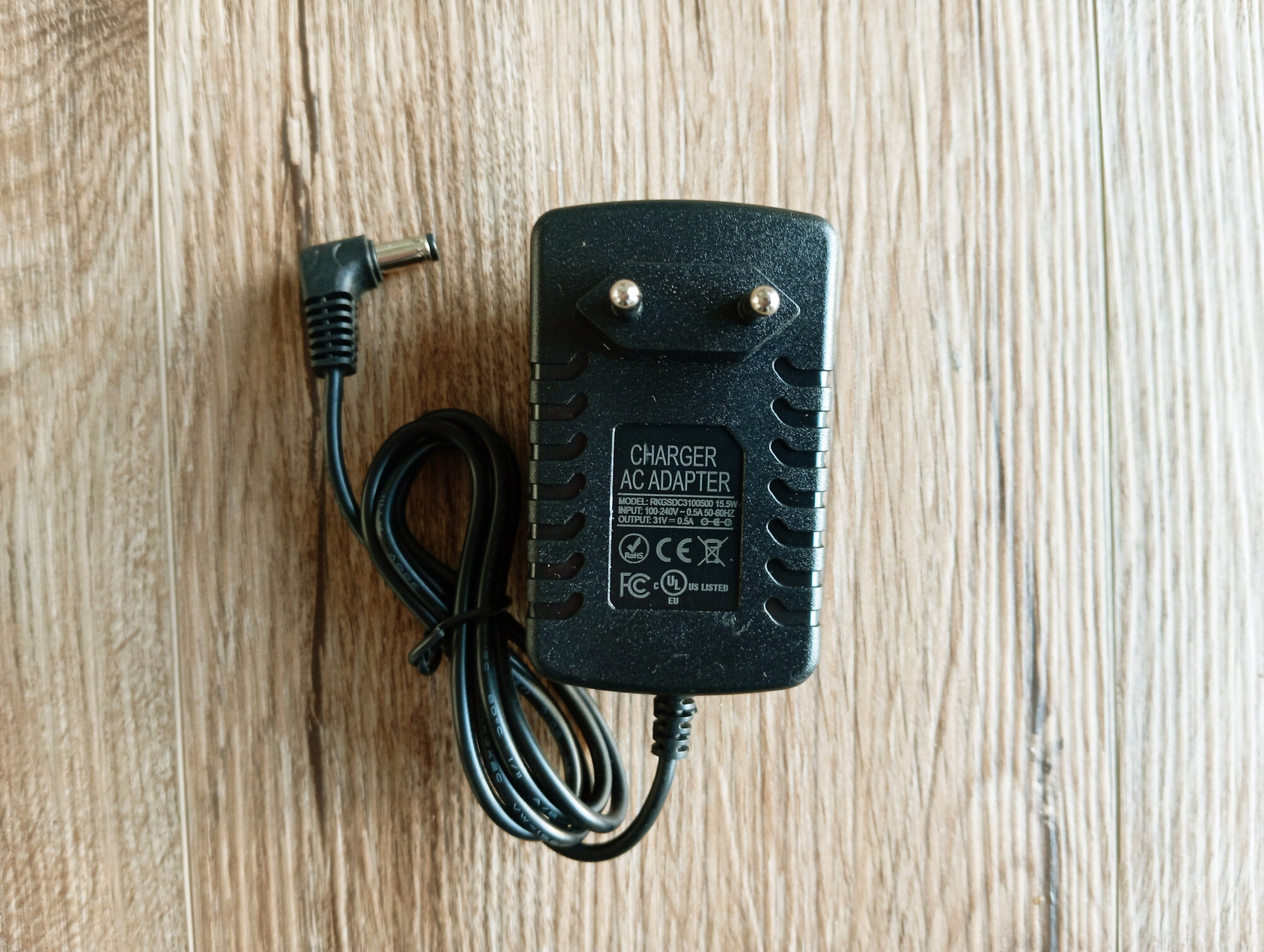 Зарядное устройство 31V 0.5A RKGSDC3100500 для пылесоса, аккумулятора