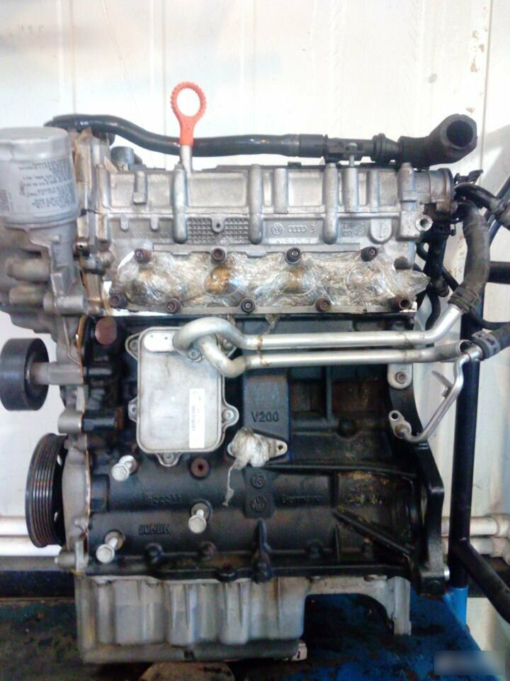 Двигатель 1,4 л для Фольксваген Джетта 6 VW Jetta 03C100038P
