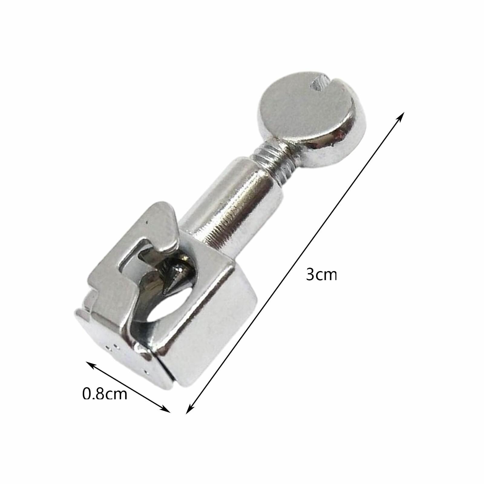 Иглодержатель с нитенаправителем для бытовых швейных SINGER 3x0,8x0,8 см