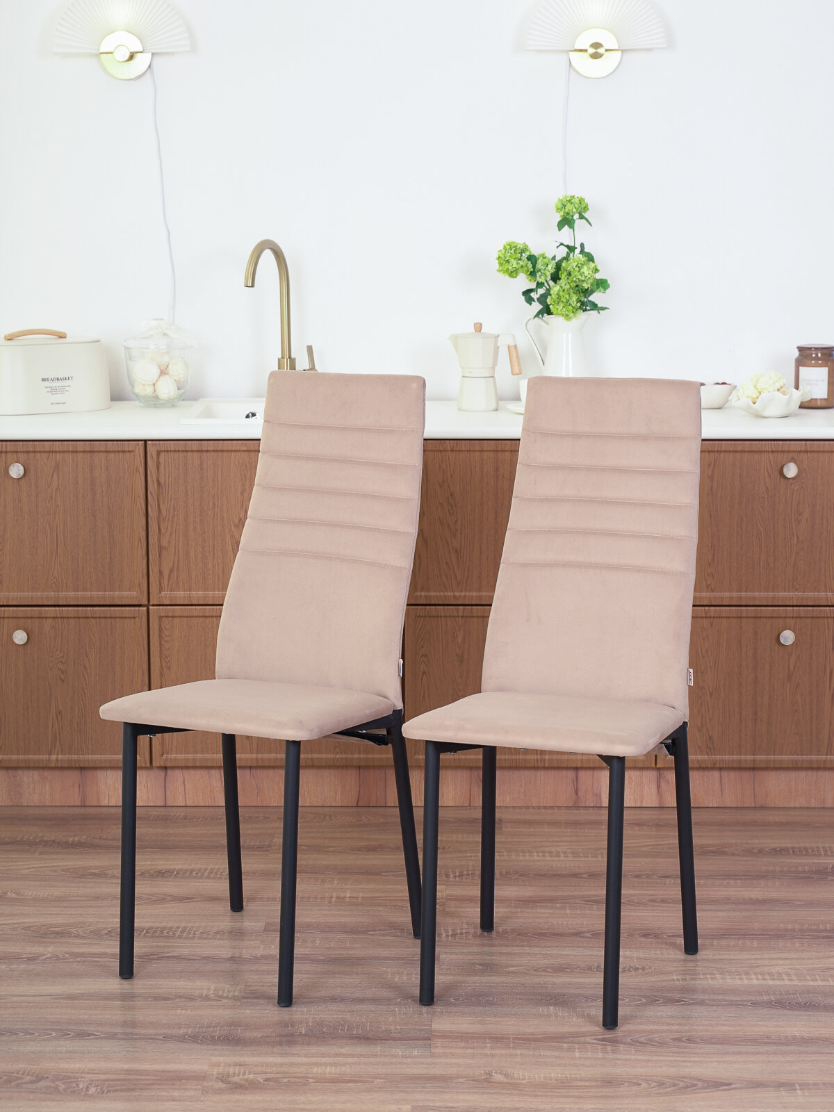 Стулья для кухни со спинкой велюр Леон бежевый 2шт
