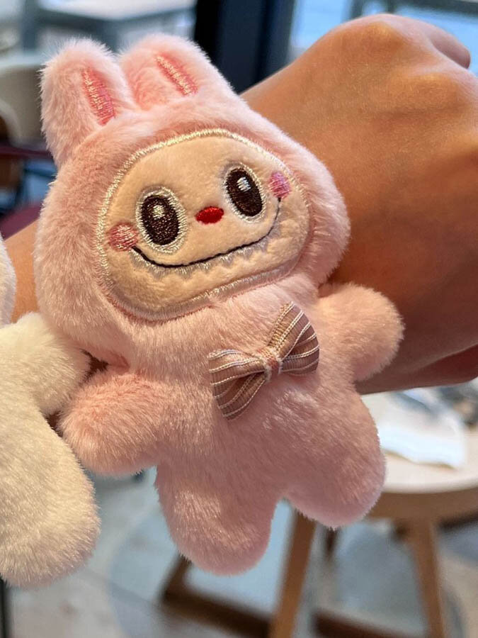 Эластичный браслет