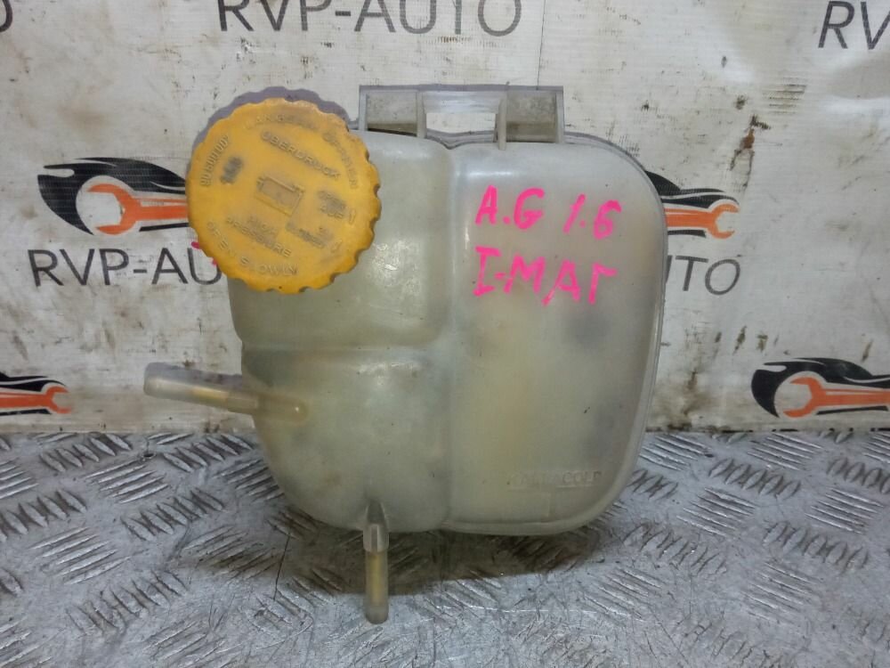 Бачок расширительный Opel Astra G 1.6 1998-2009 90530689