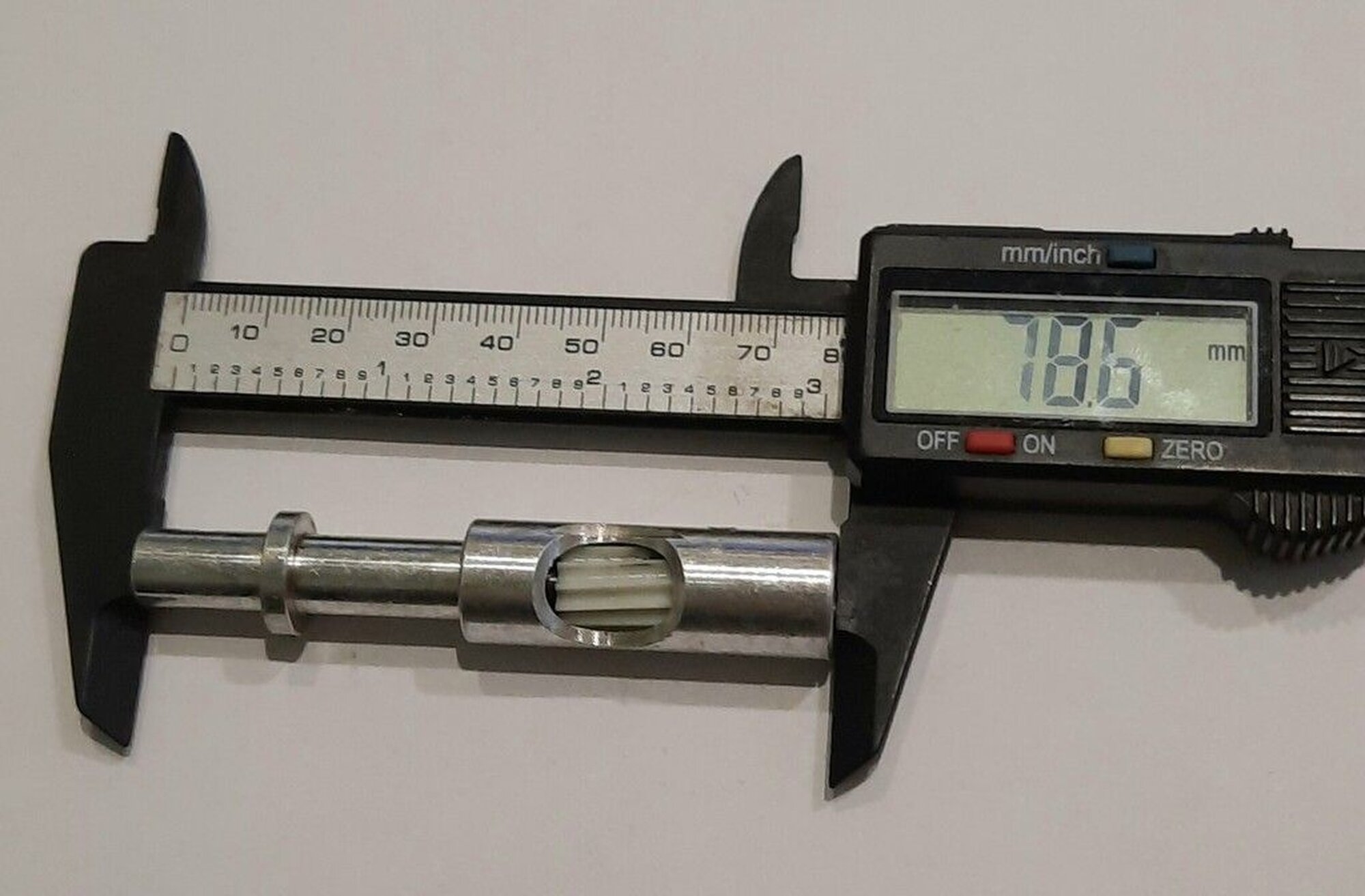 Маслонасос для бензопилы Makita DCS401, Makita DCS4610 и Dolmar