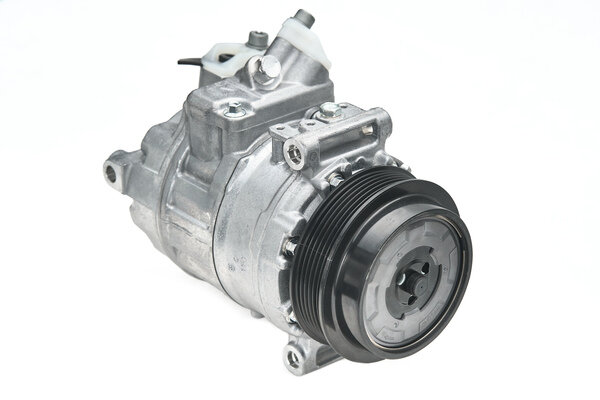 Компрессор кондиционера Mercedes- Benz C180-250CGI W204, E200-260CGI W212