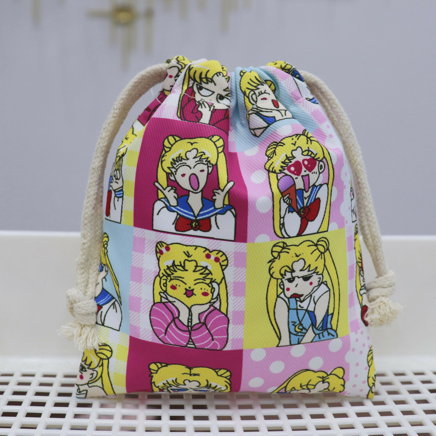 Miniso Кошелек для монет «Сейлор Мун» на завязке, гигиенические салфетки, карандаш для макияжа, молния, большой тканевый женский телефон