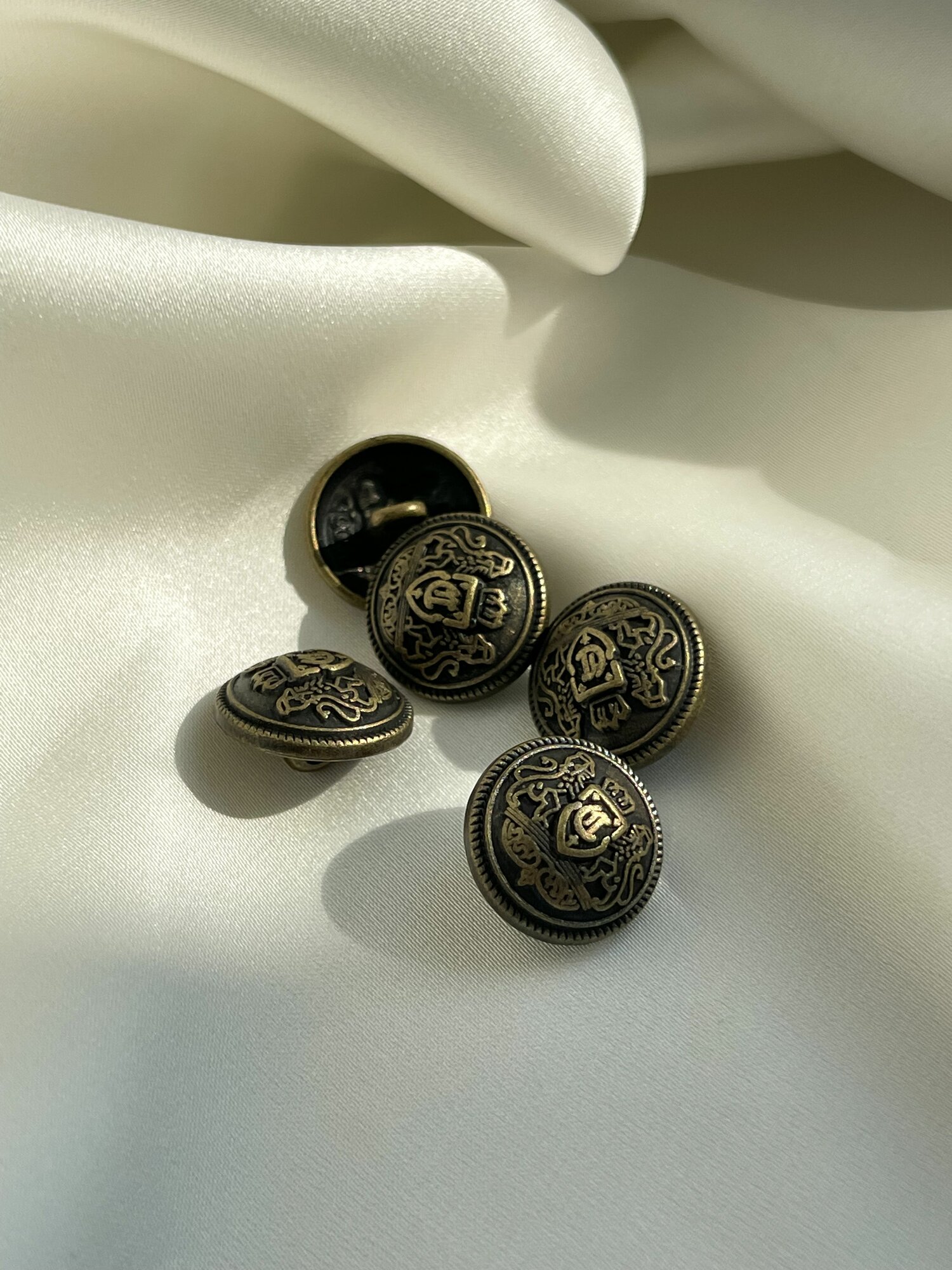 Пуговицы с гербом 15 мм, 5 штук