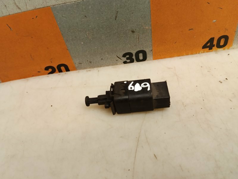 Б/У Включения стопсигнала Датчик Chevrolet Aveo 2007 T200 401069 GENERAL MOTORS арт. 96874570