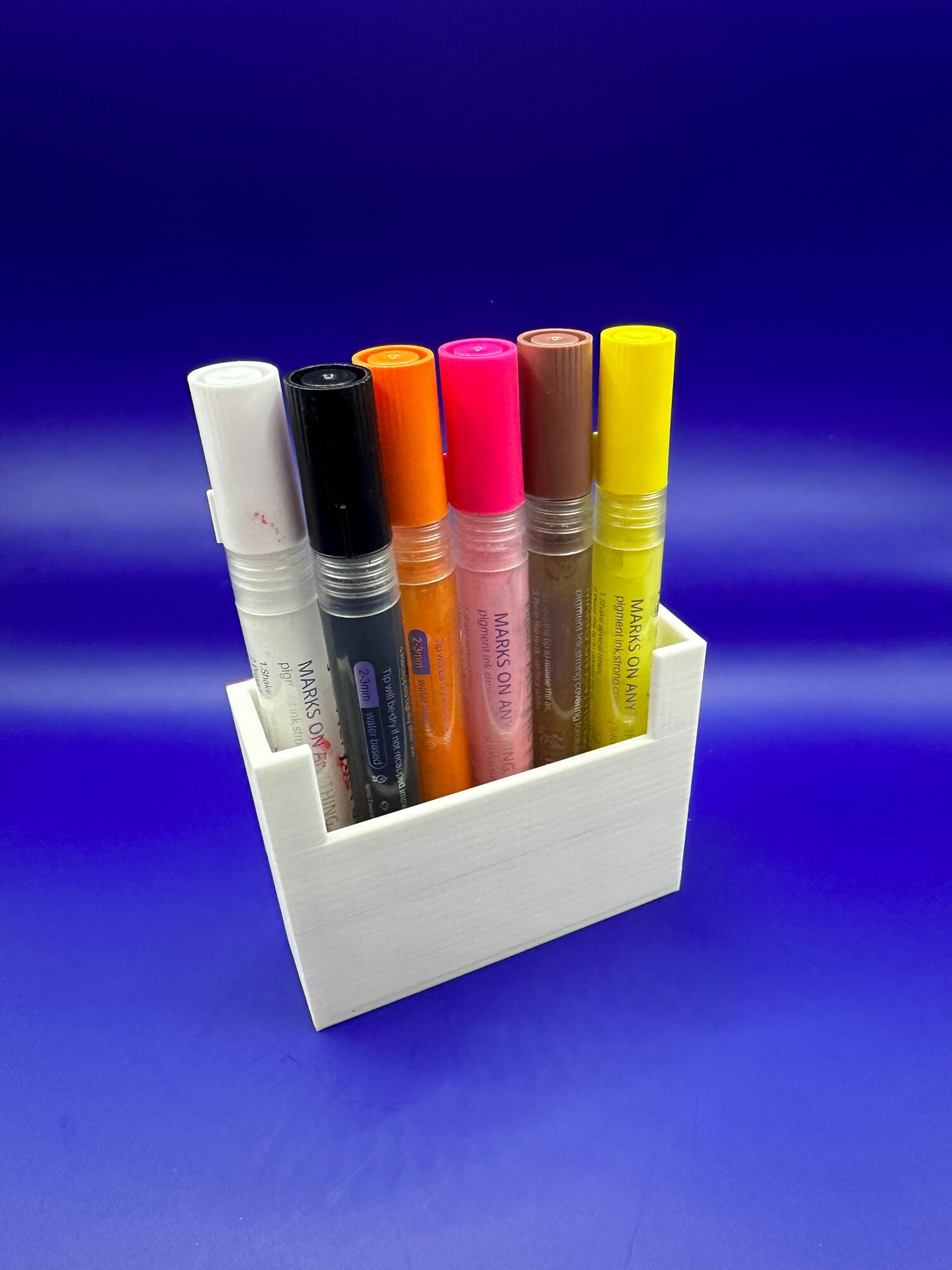 Подставка для маркеров и мелков для магнитной доски (на клеевой основе)