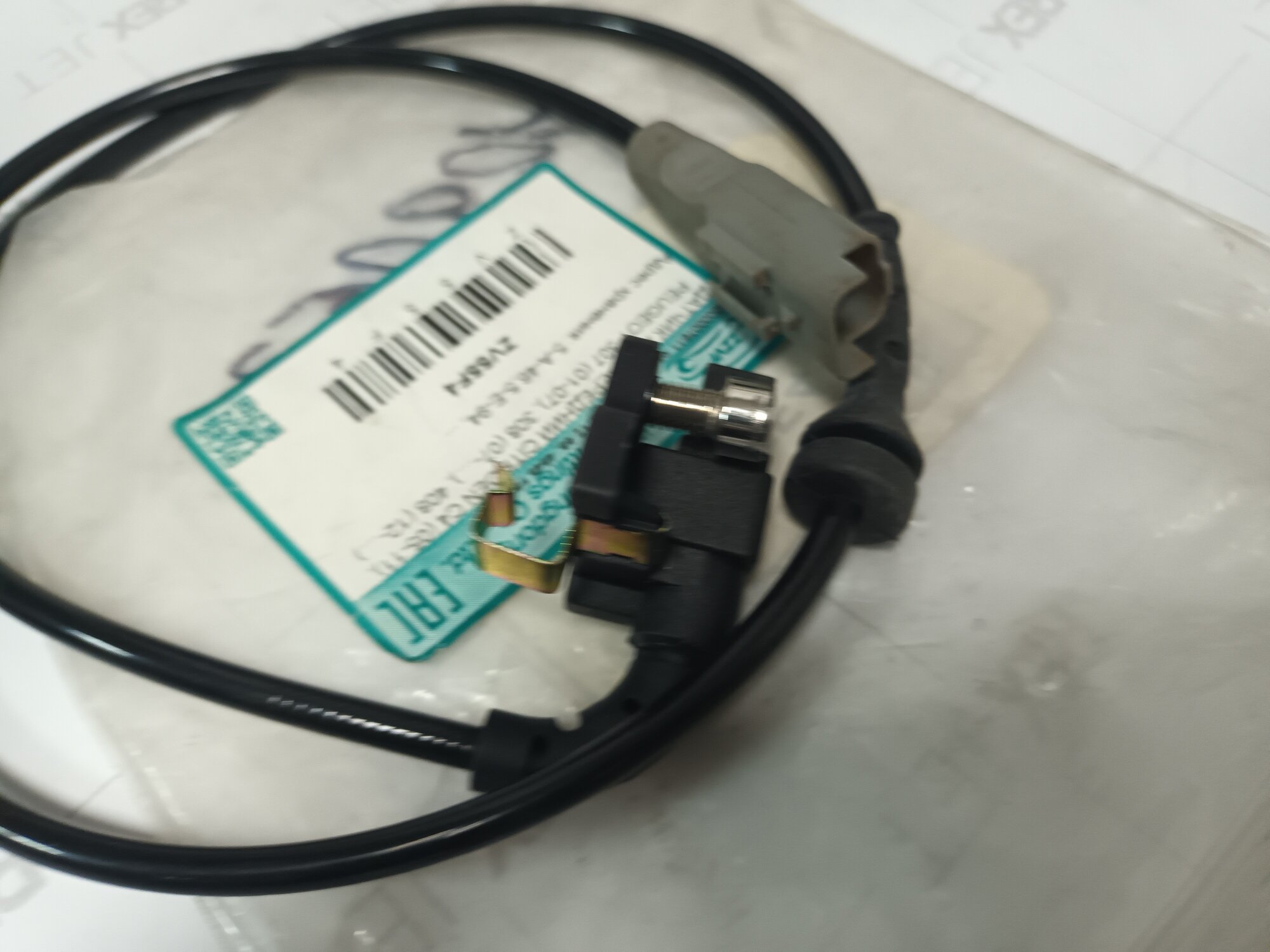 Датчик ABS передний Citroen C4 ZZVF