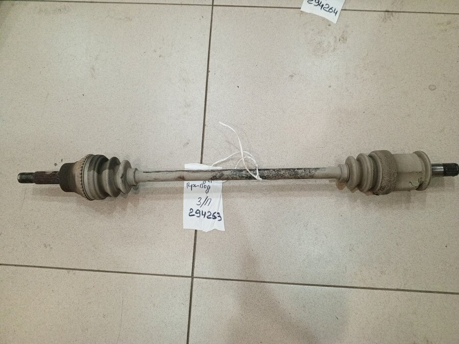 Полуось задняя правая от Mitsubishi Outlander CU 2001-2008