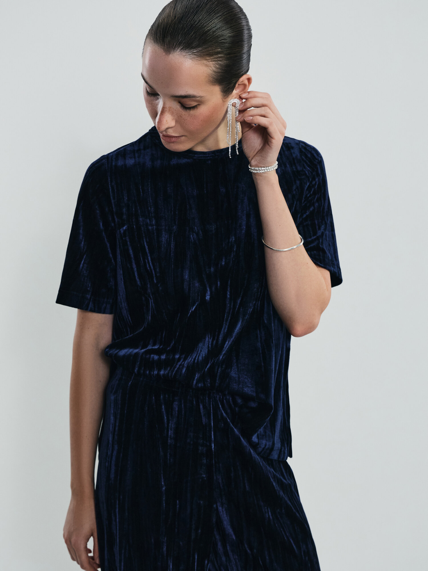 Футболка Zarina