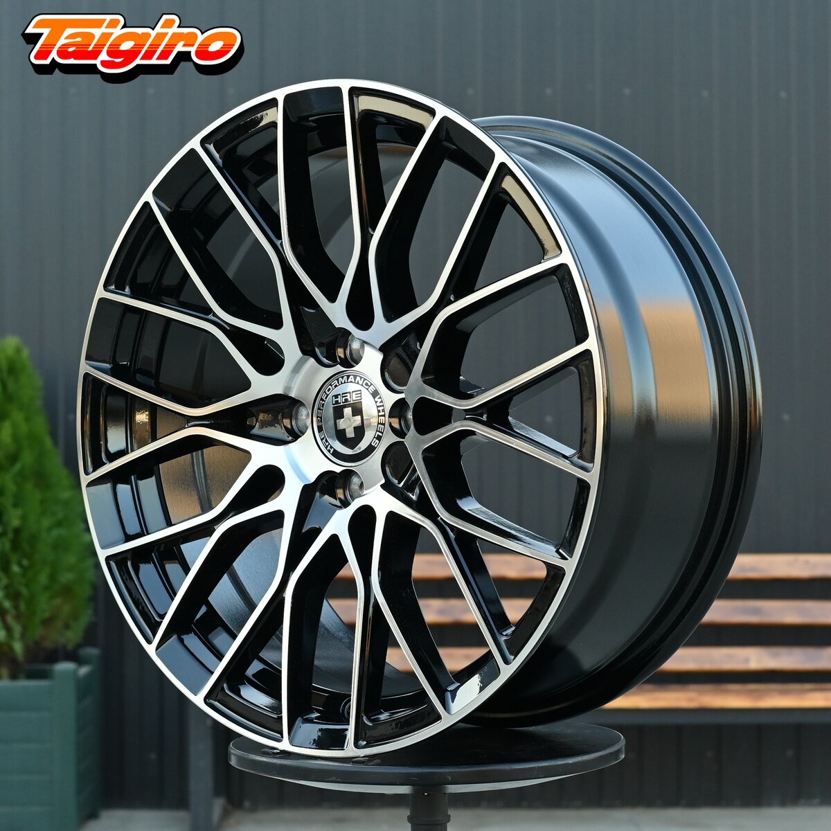 Комплект литых дисков HRE Style E235 R17 7.5j ET40 4*100 (B080)