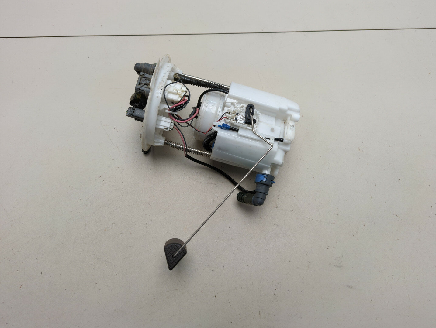 Насос топливный электрический Ford Fusion USA Б/У