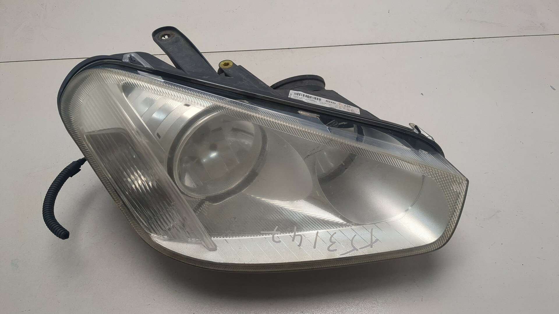 Фара (передняя) правая Ford C-Max Б/У