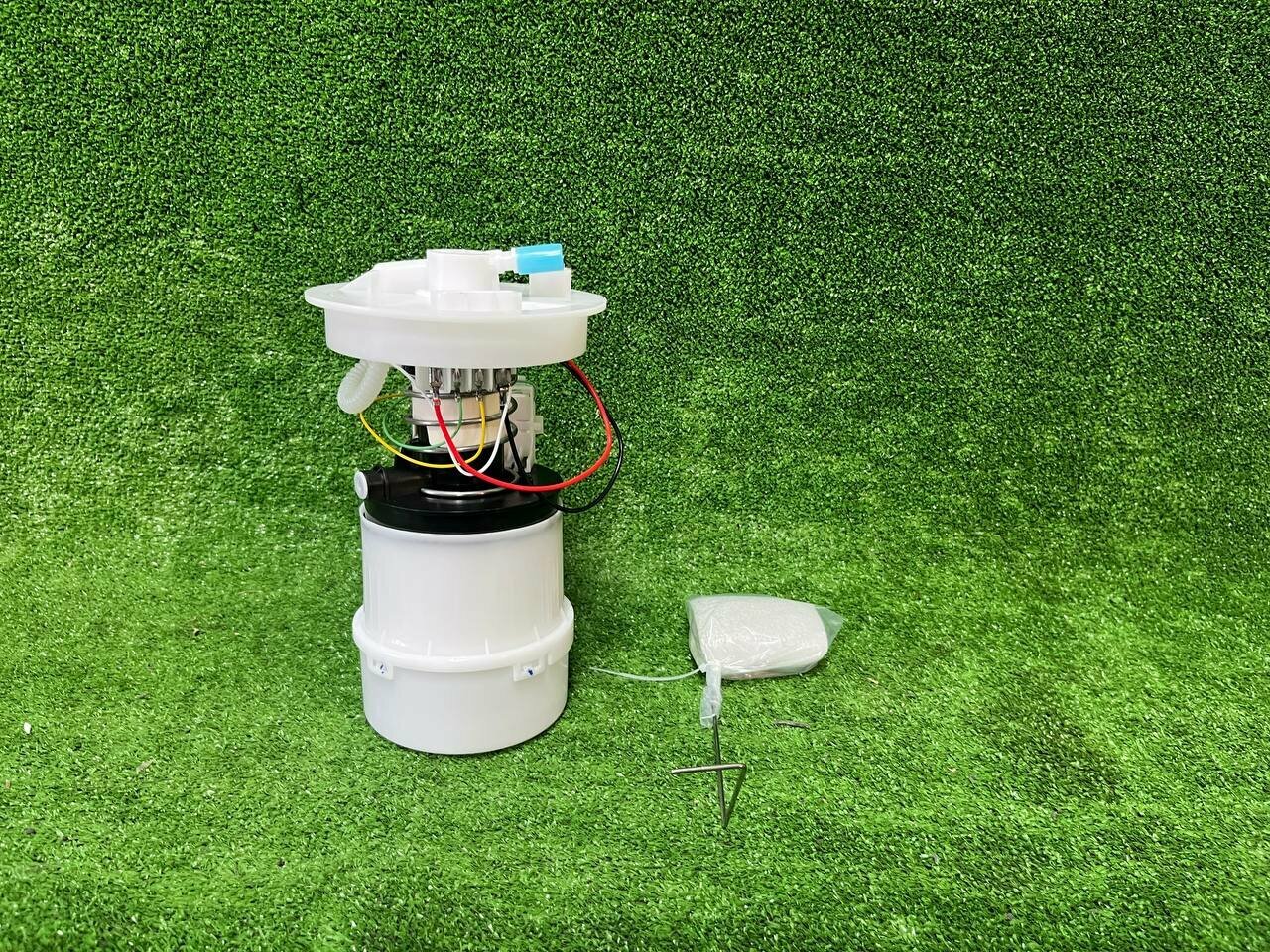 Бензонасос Ford Focus 2 Mazda 3