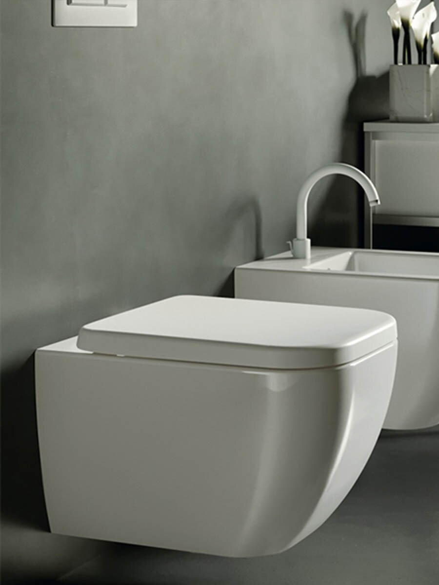 Унитаз подвесной безободковый HATRIA BIANCA Y3AK01, с крышкой с микролифтом