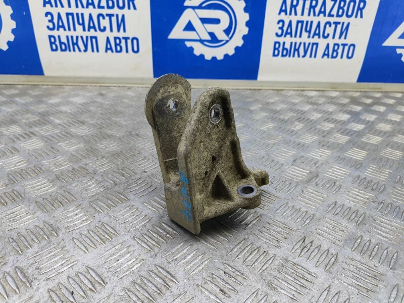 Б/У Кронштейн КПП Mitsubishi Lancer 10 CY / Мицубиши Лансер 10 CY 1.5 4A91 109 Л.С 2008