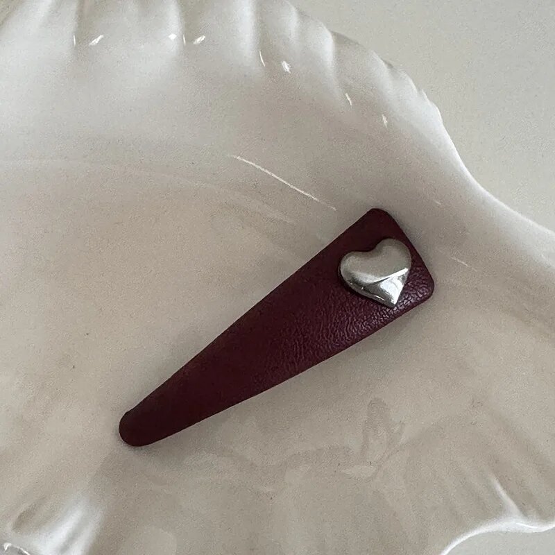 Бордовый кожаный зажим для волос BB Бордовый, 06 Red Triangle