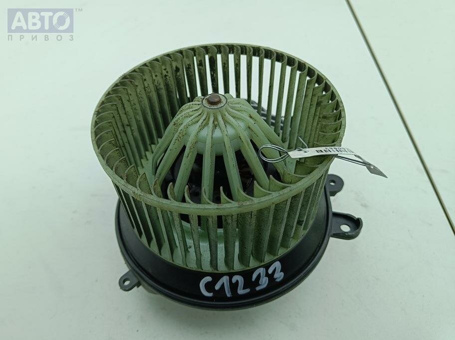 Двигатель отопителя (моторчик печки) Volkswagen Passat B5