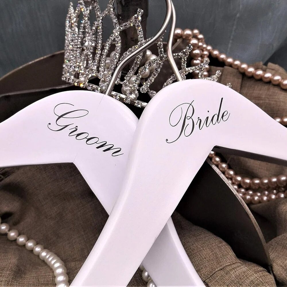 Вешалки для одежды "Groom & Bride" белые, деревянные