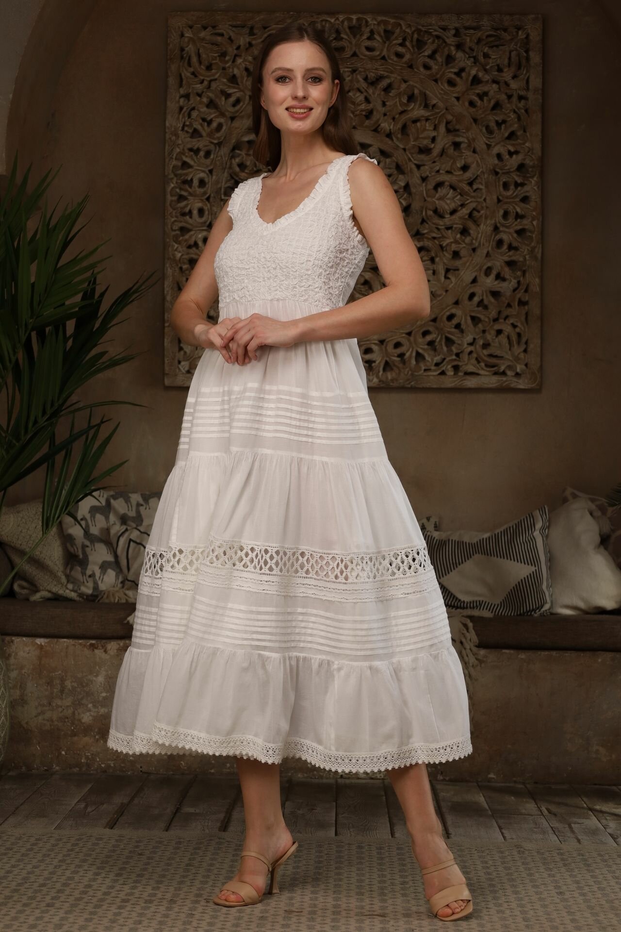 Платье Весна-лето 2025