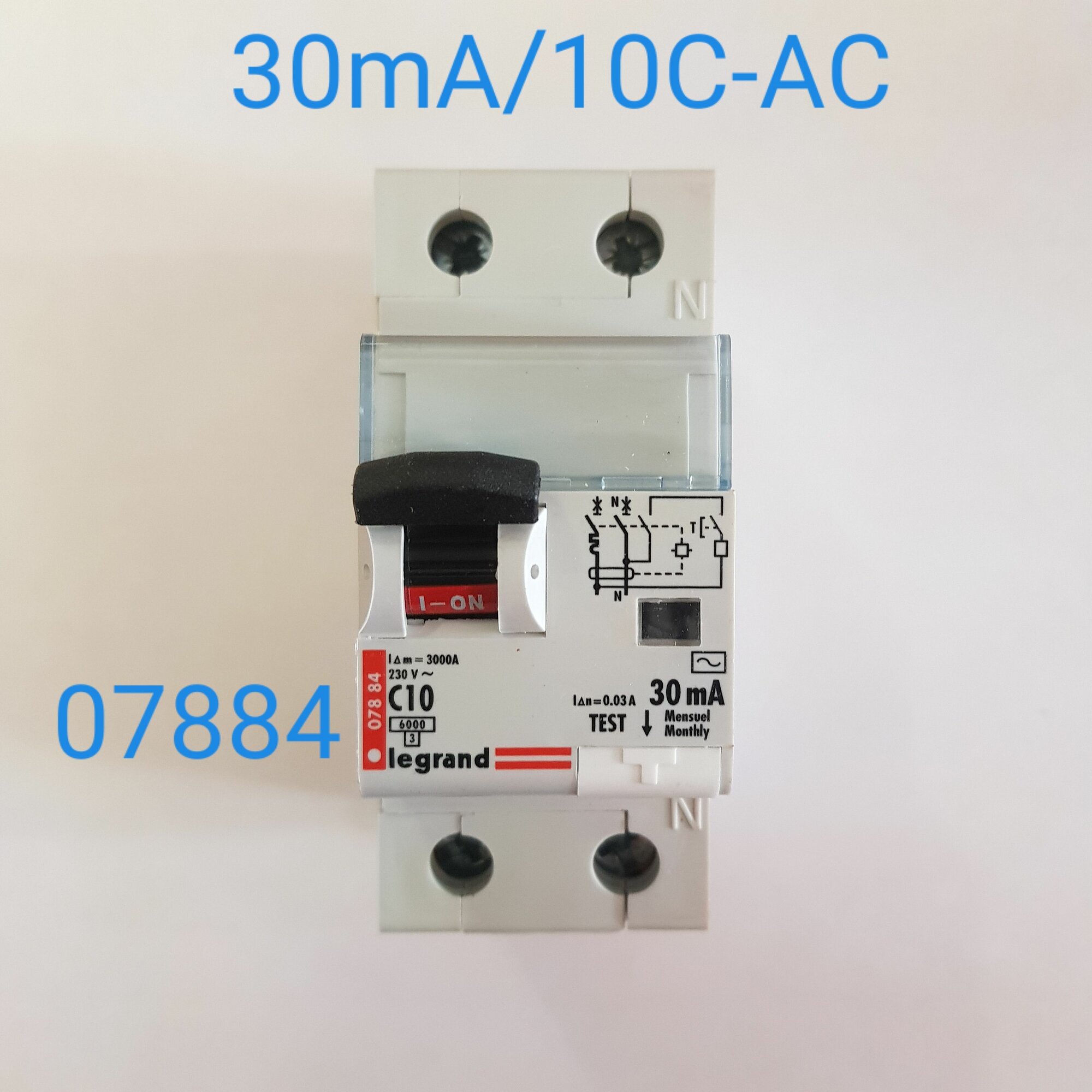 Дифференциальный автомат Legrand (07884) 1P+N C10, 30mA, 6000А (двухполюсный 10 Ампер), Франция