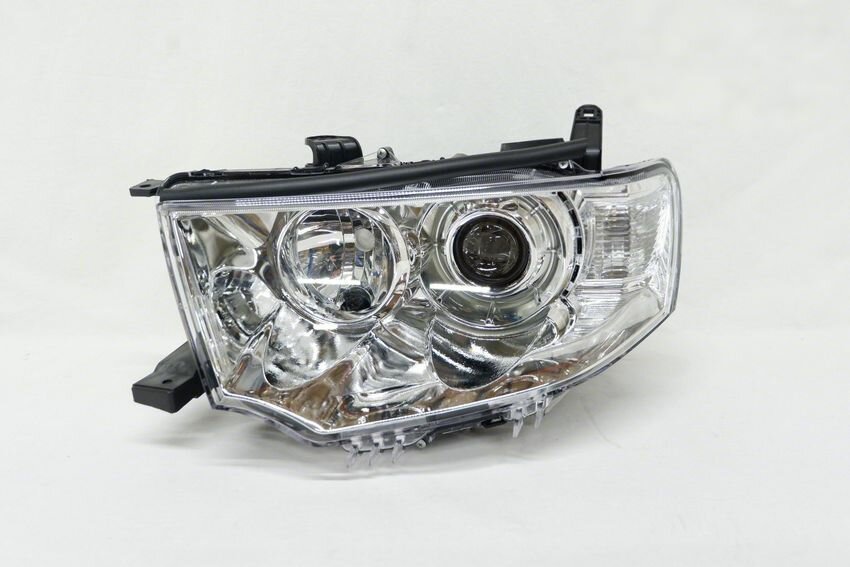 Фара левая Mitsubishi Pajero Sport 2 8301B315, Митсубиши Паджеро Спорт, год с 2008 по 2015