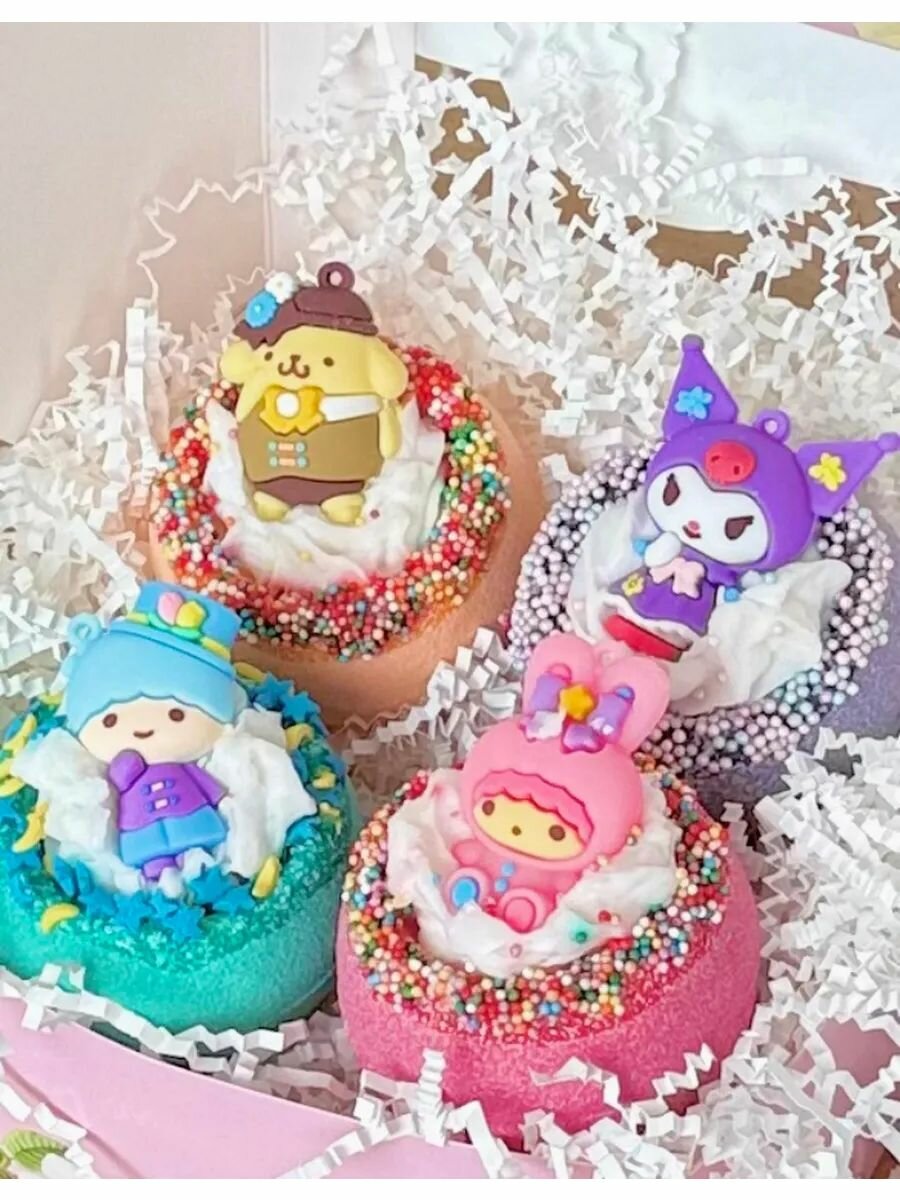 Набор больших бомбочек с игрушкой для ванны "Куроми Китти"