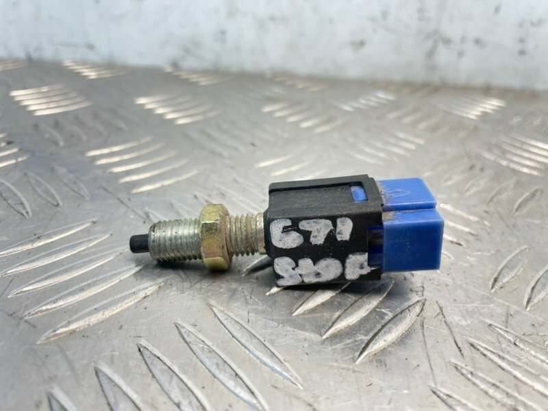 Б/У концевик педали тормоза Nissan Almera Classic 2006 B10 QG16 58621 NISSAN арт. 2532095F0A