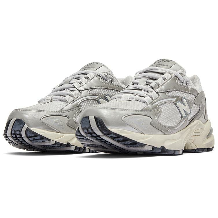 Кеды New Balance 725, размер 46.5 EU, серебряный — фото 1