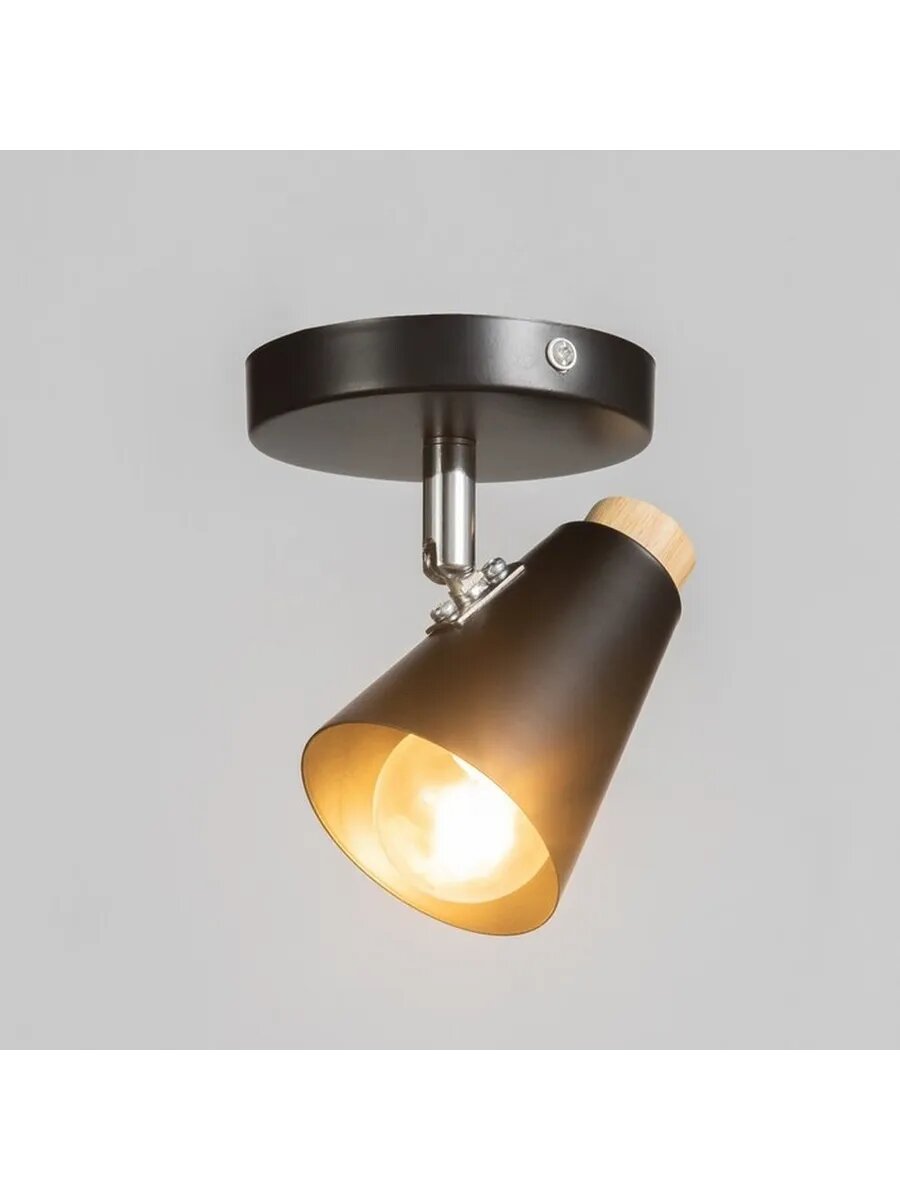 Мини-спот в стиле модерн с деревянным акцентом