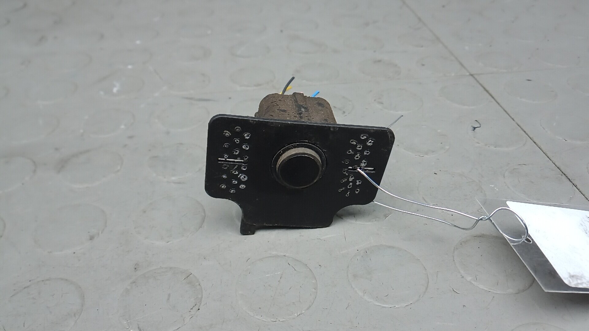 Парктроник задний KIA CEE'D 2 (JD)