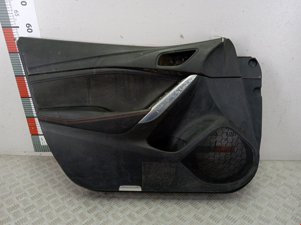 Обшивка (карта) двери передней левой Mazda 6 GJ арт. 2264337